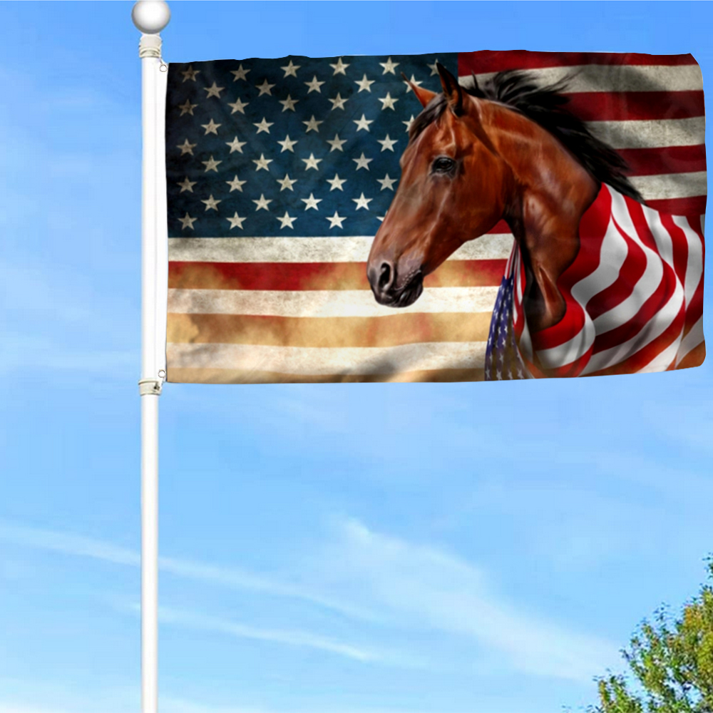 Bayyon Horse Wrapped In Glory. American Patriotic Horse Grommet Flag ...
