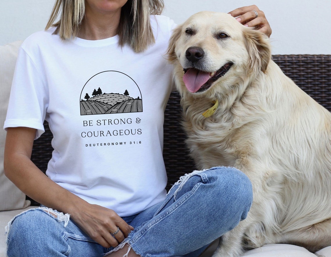 Be Strong and Courageous Horseback Riding T-Shirt for Women Horse Owner ...
