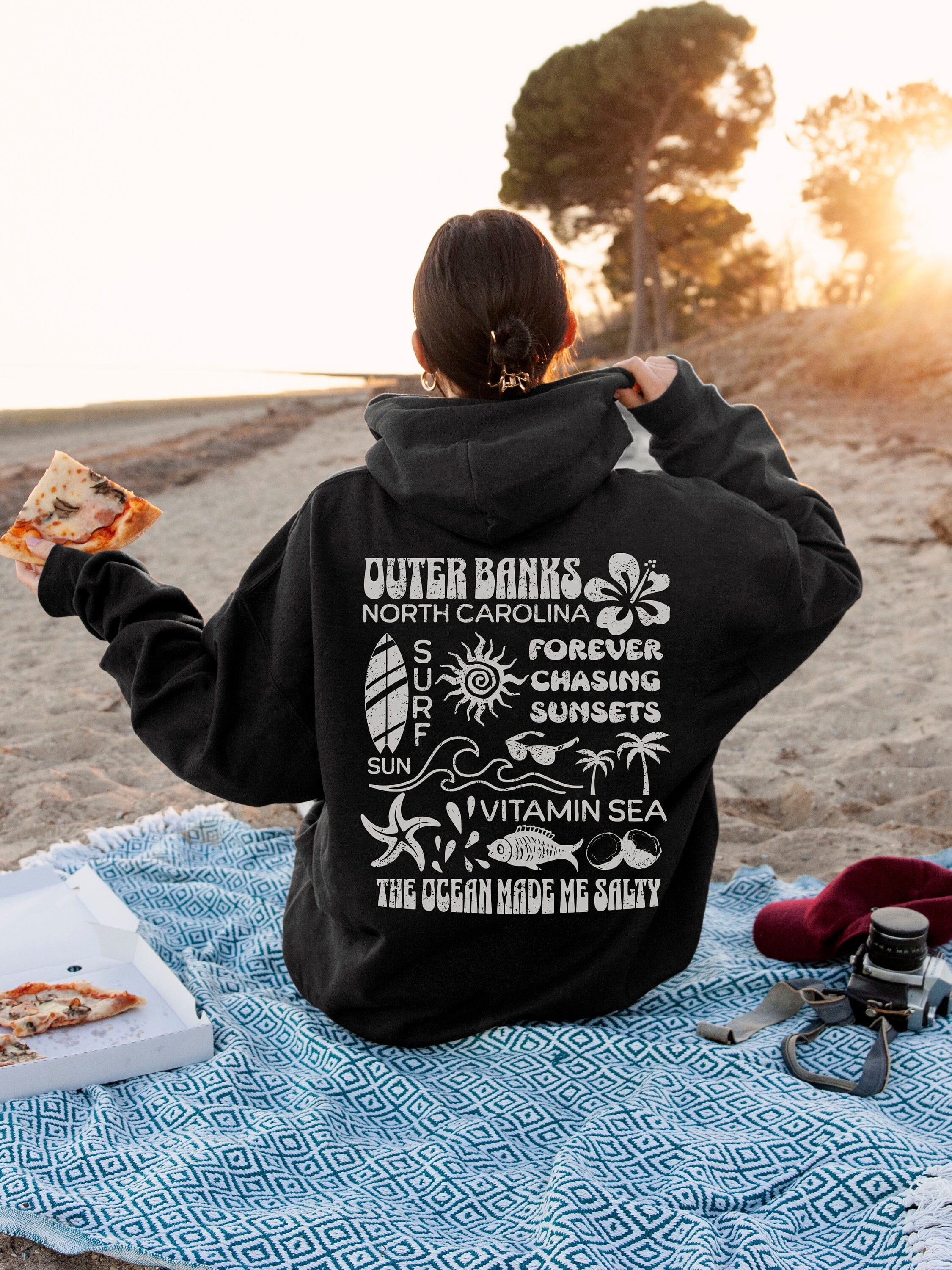 Beach Aesthetic Retro Ocean T-Shirt, Surf Outer Banks, Y2K Coconut Girl ...