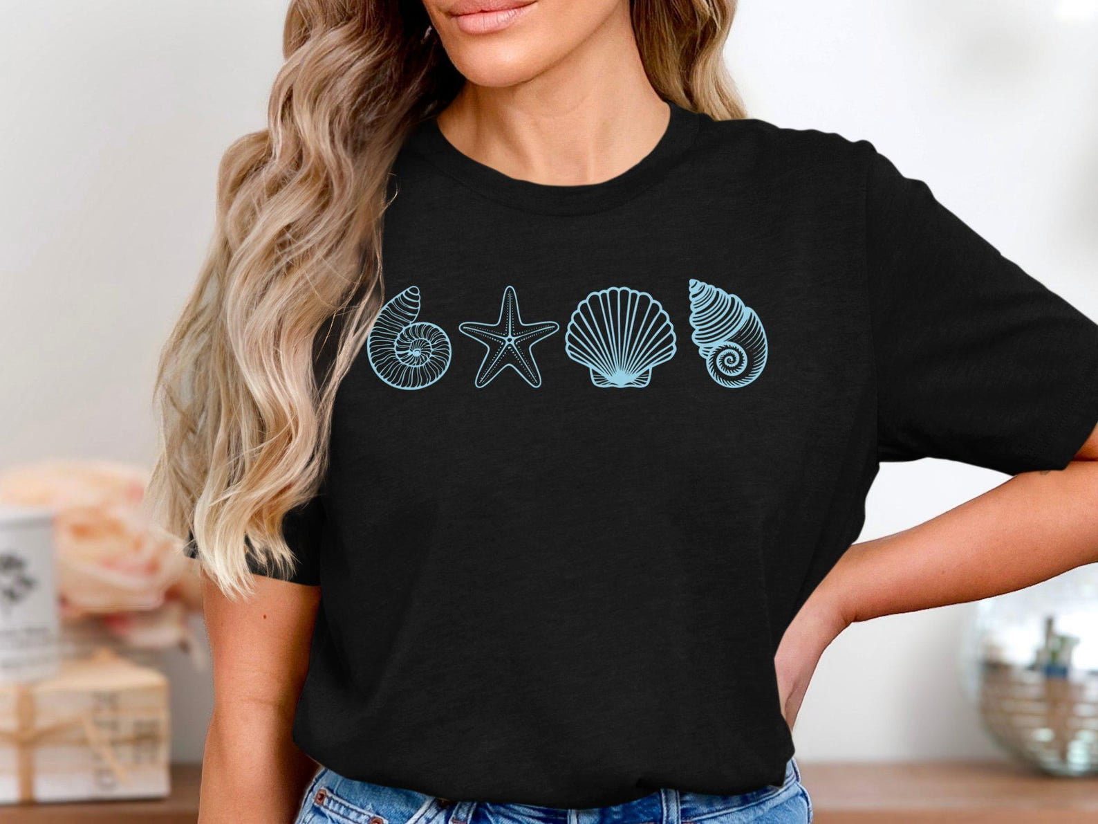 Beach Shell & Starfish Coastal Ocean Vibes Nautical Seashell Summer ...