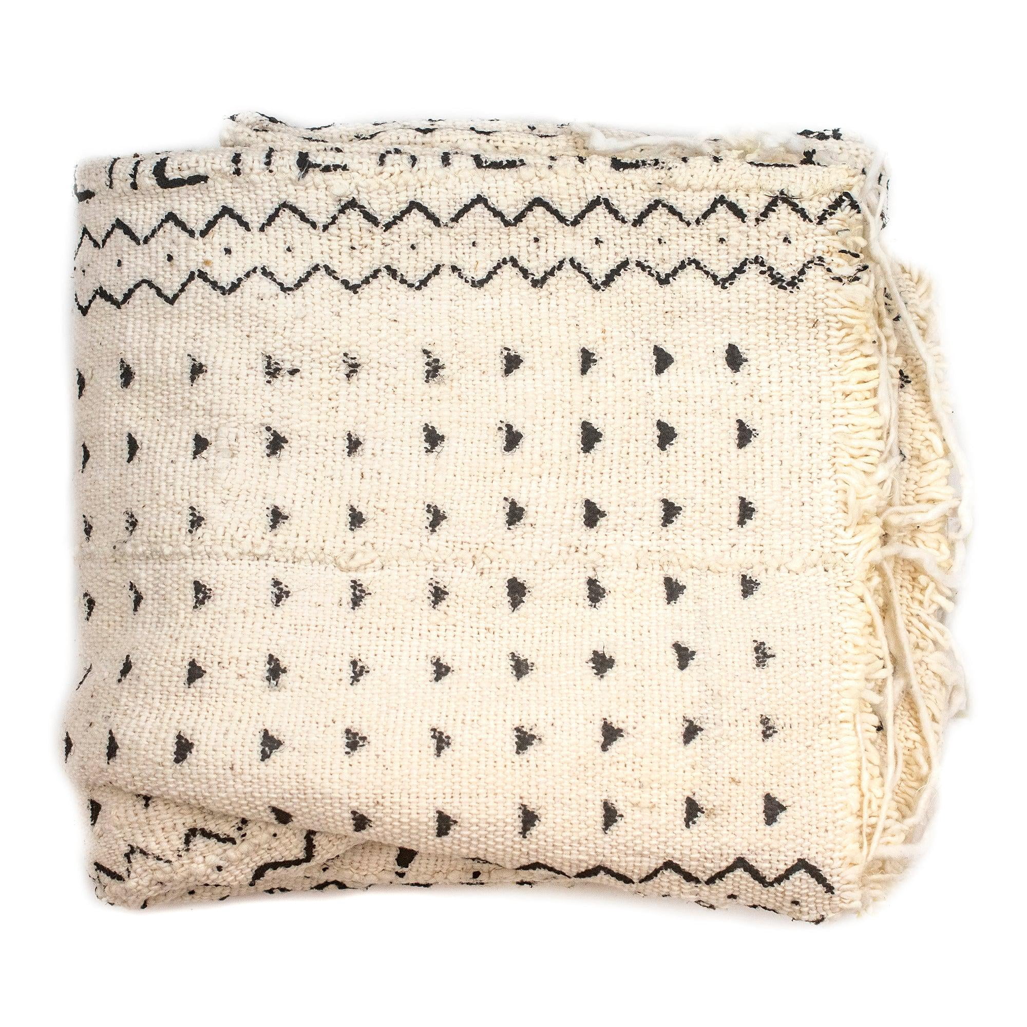 The Bead Chest White Bogolan Mali Mud Cloth - Handmade African Textile ...