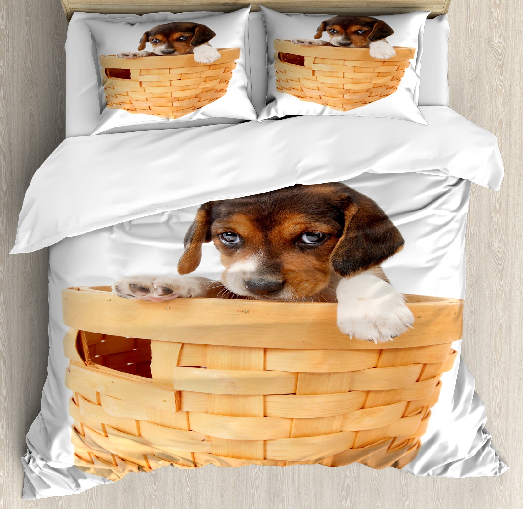 Beagle Duvet Cover Set, Little Tricolor Dog Peeking Looking Over Basket ...