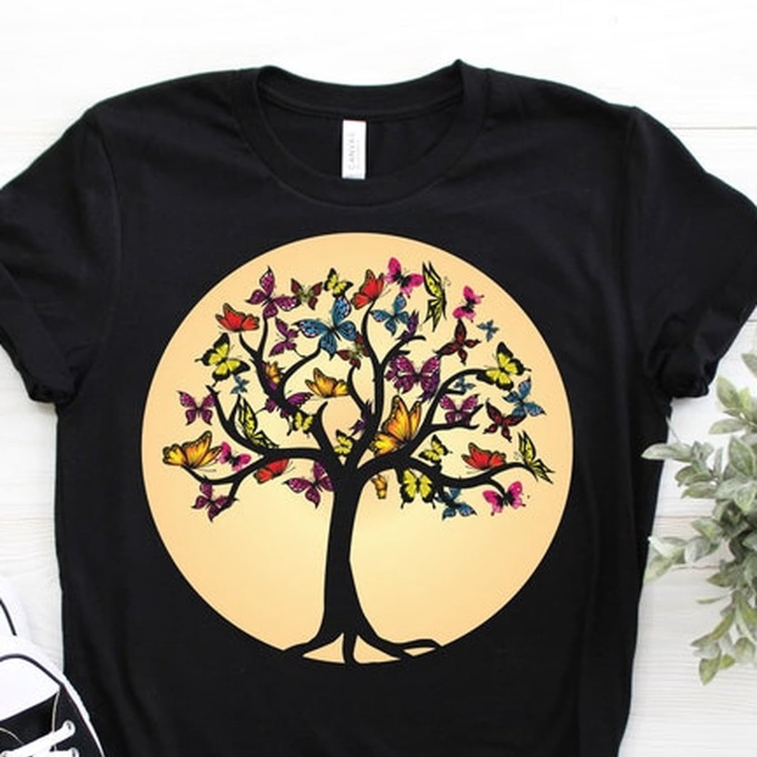 Beautiful Butterflies Butterfly Tree T-Shirt, Lepidopterology Unique ...