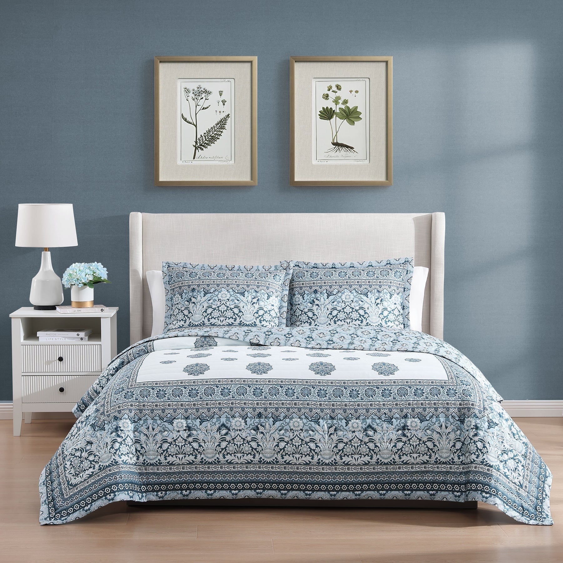 Bebejan Aquamarine Medallion 3 Piece Quilted Coverlet Set, King, Aqua ...
