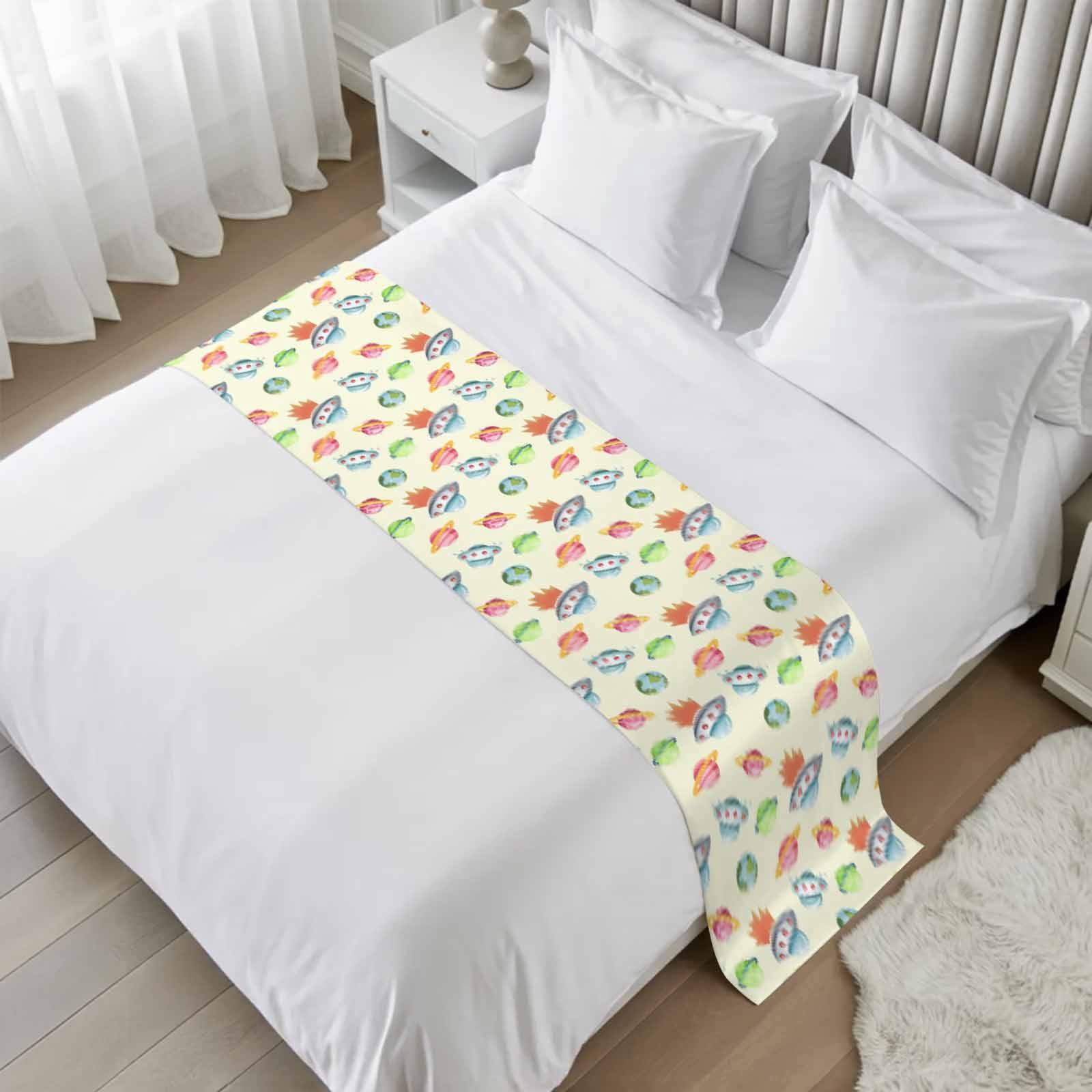 Bed Runner for Queen Size, Beige Spaceship Decorative Scarf Throws for ...