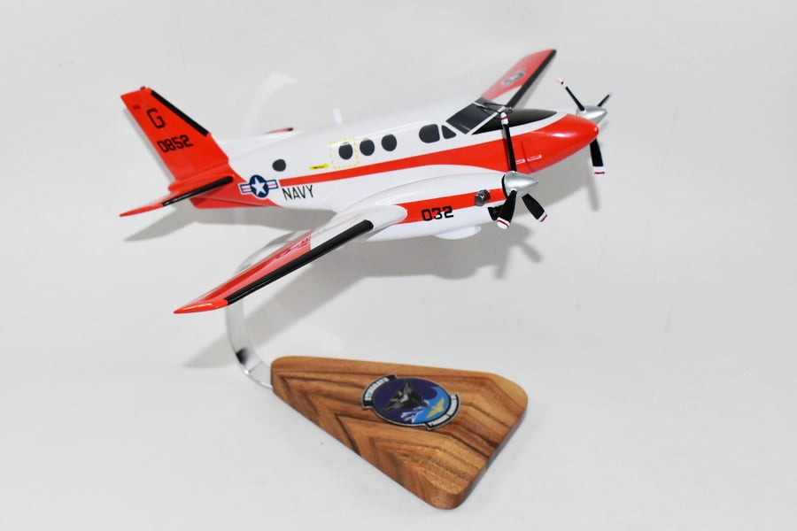 Beechcraft® T-44C Pegasus, VT-35 Stingrays (Navy) 1/33 Mahogany Scale ...