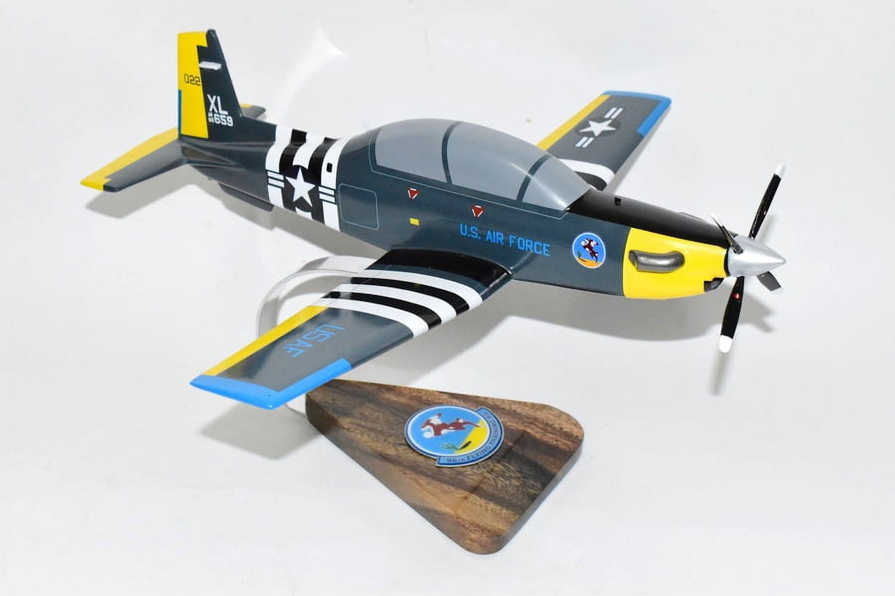 Beechcraft® T-6 Texan II, 96th FTS 47th FTW P-51 Heritage 2022 ...