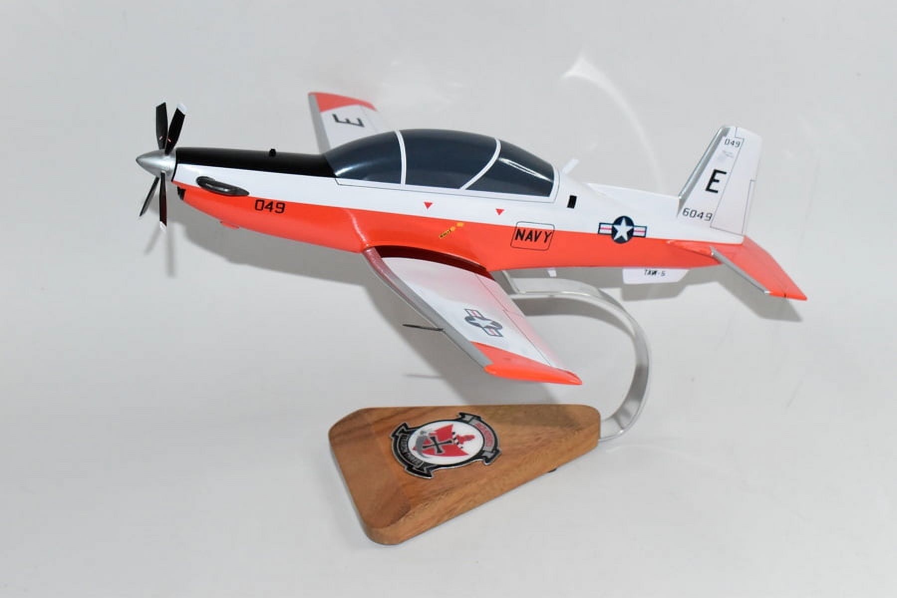Beechcraft® T-6b Texan II, VT-3 Red Knights (Navy), 16" Mahogany Scale ...