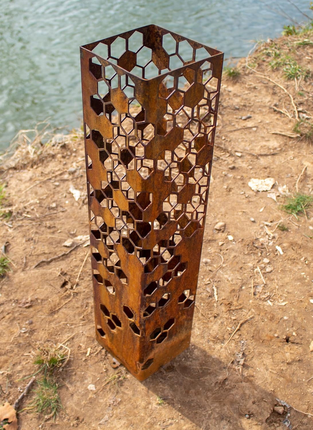 Beehive Hexagonal Metal Garden Columns, Rust Brown - Walmart.com