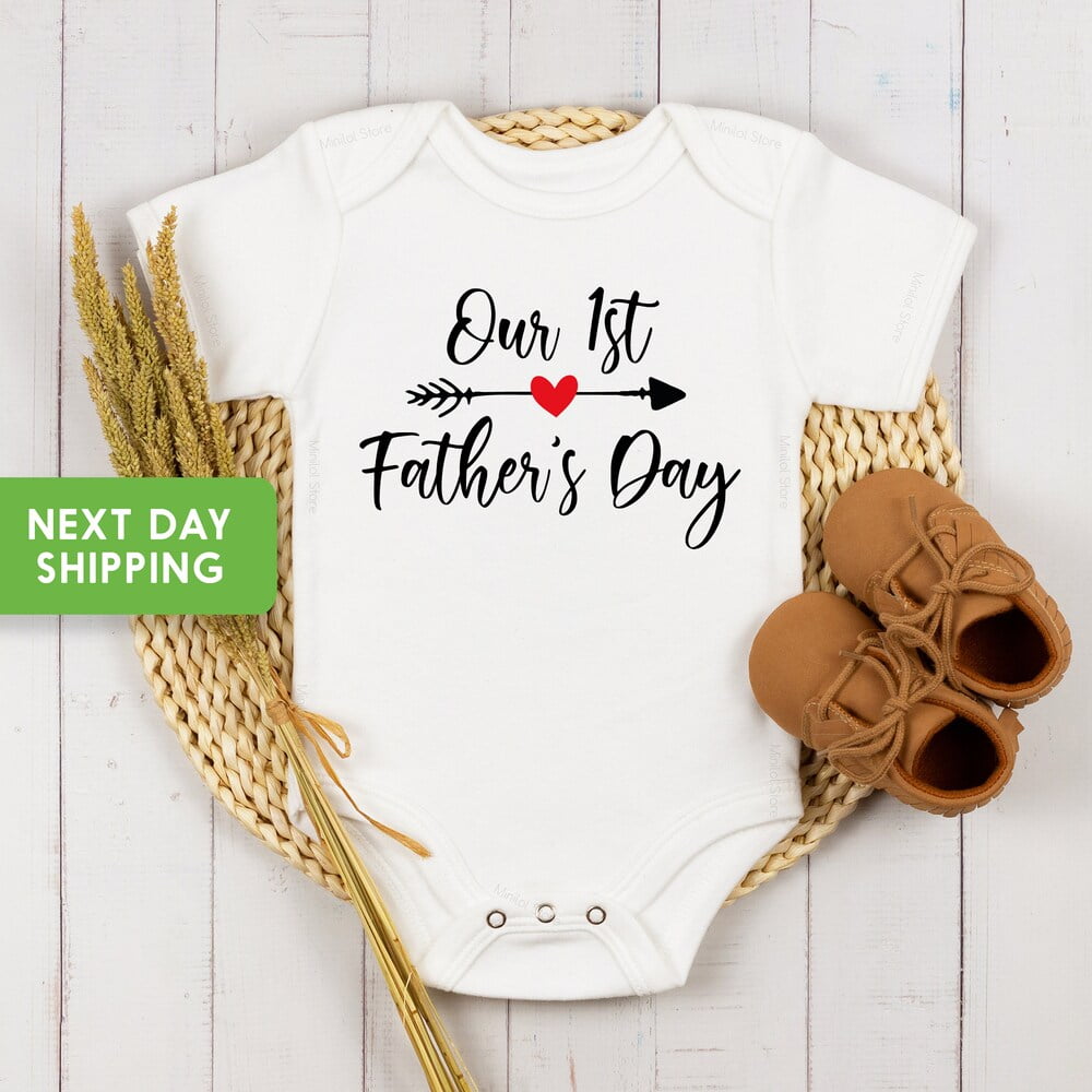Bella Canvas Our 1st Fathers Day Baby Grow Bodysuit, Daddy First ...