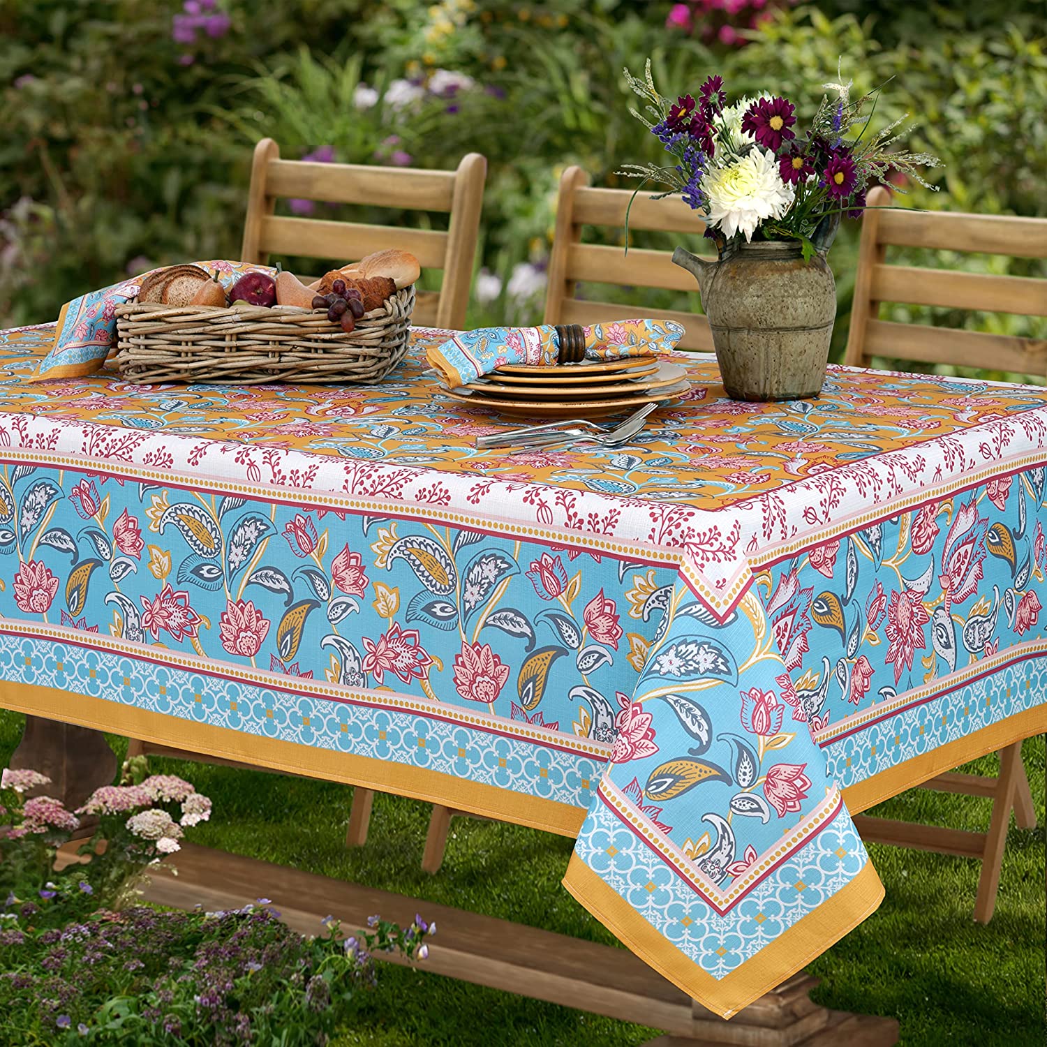 Cotton Tablecloth Floral Print Vintage Floral Large Roses Blue on White ...