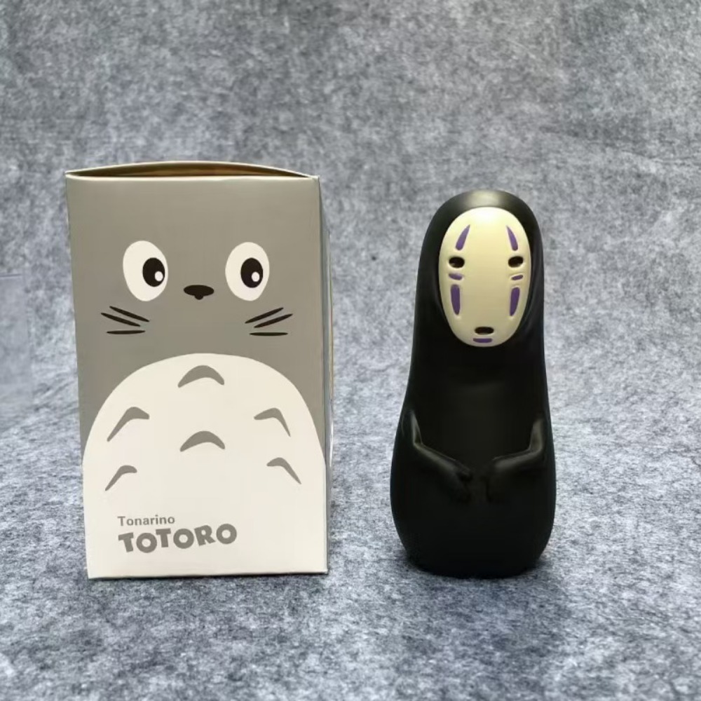 Benelic My Neighbor Totoro has so many posture confirmation ornaments ...
