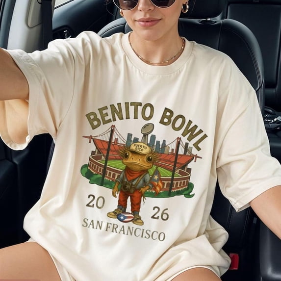 Benitoo Bowl T-Shirt, Puerto Rico Coquí Frog Tee, Funny Football Fan ...