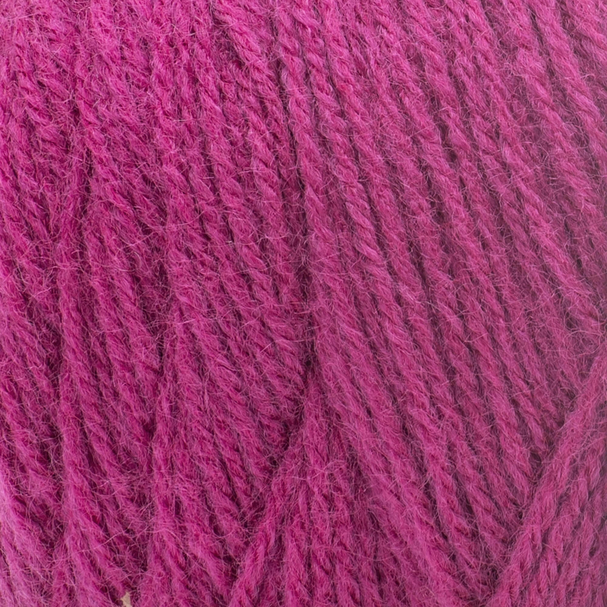 Spinrite Bernat Super Value Solid Yarn, Raspberry, 100% Acrylic ...