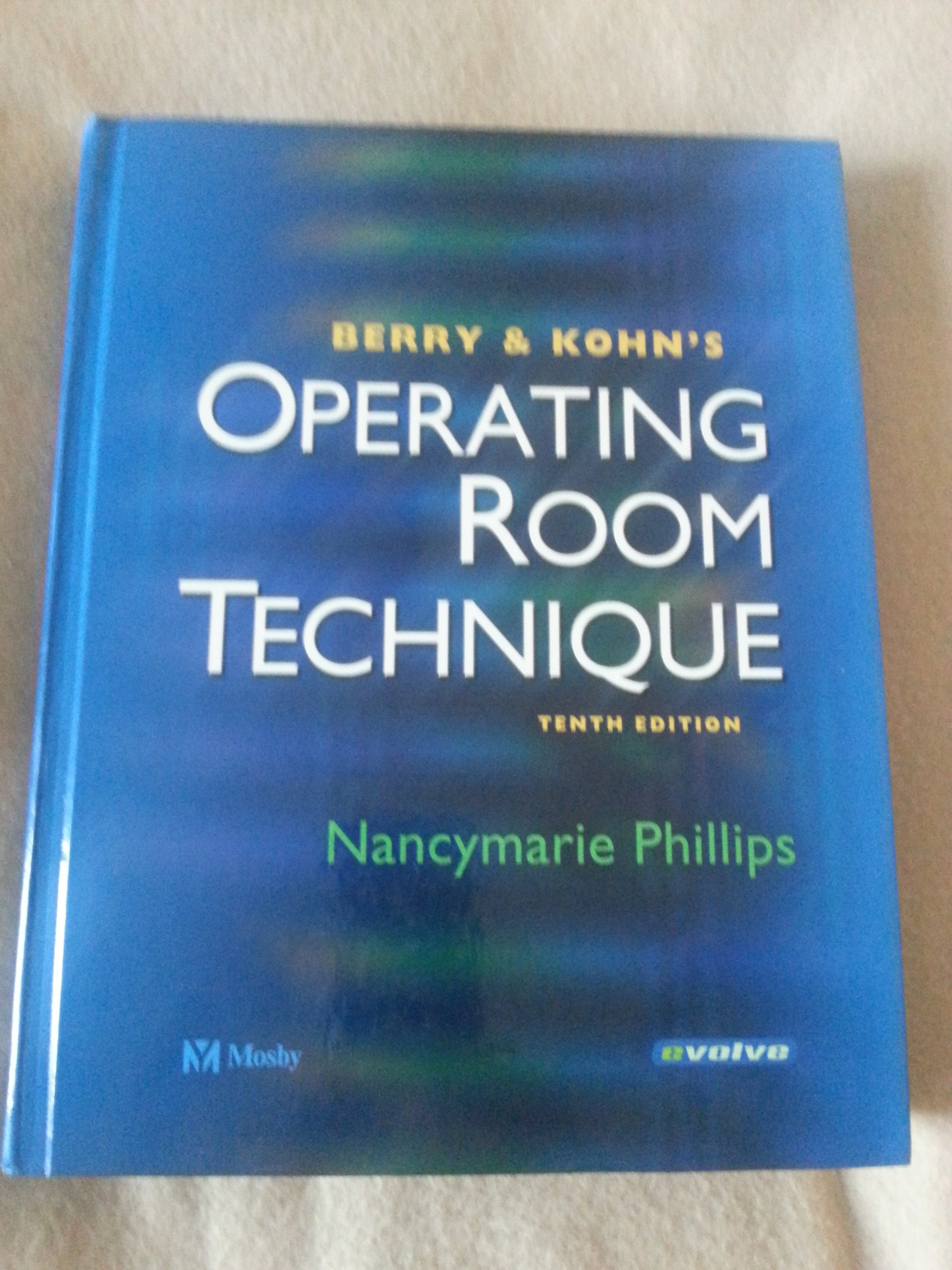 Berry & Kohn's Operating Room Technique - Nancymarie Fortunato Phillips - Walmart.com
