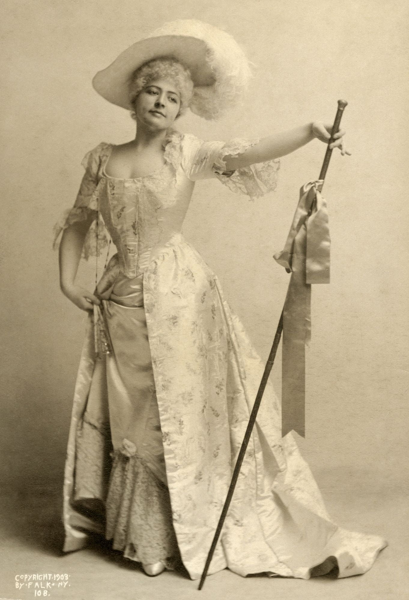 Bertha Galland (1876-1932). /Namerican Actress. As Lady Teazle In 'The ...