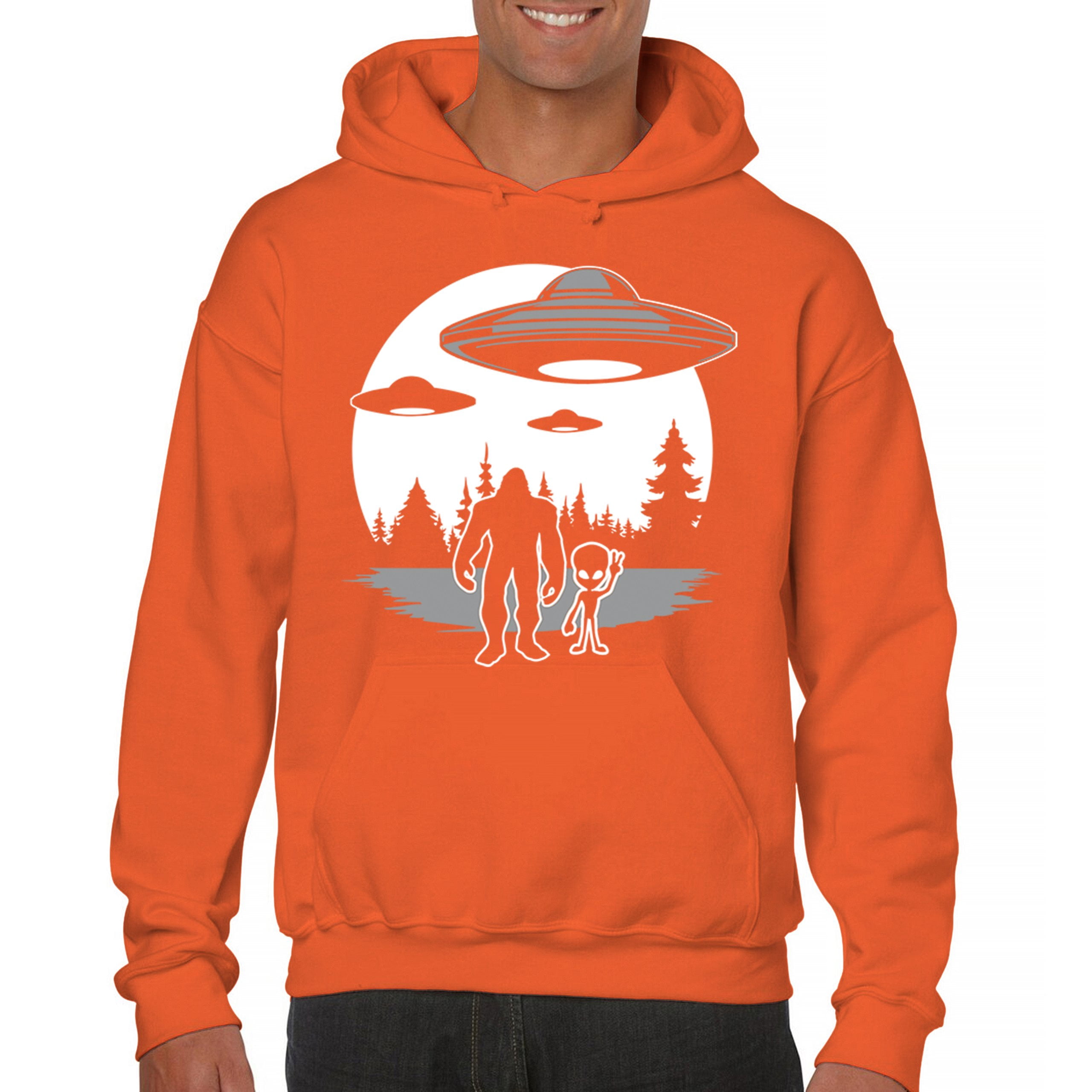 Best Friends Alien Bigfoot Moonlight Walk Sweatshirt Funny Space UFO ...