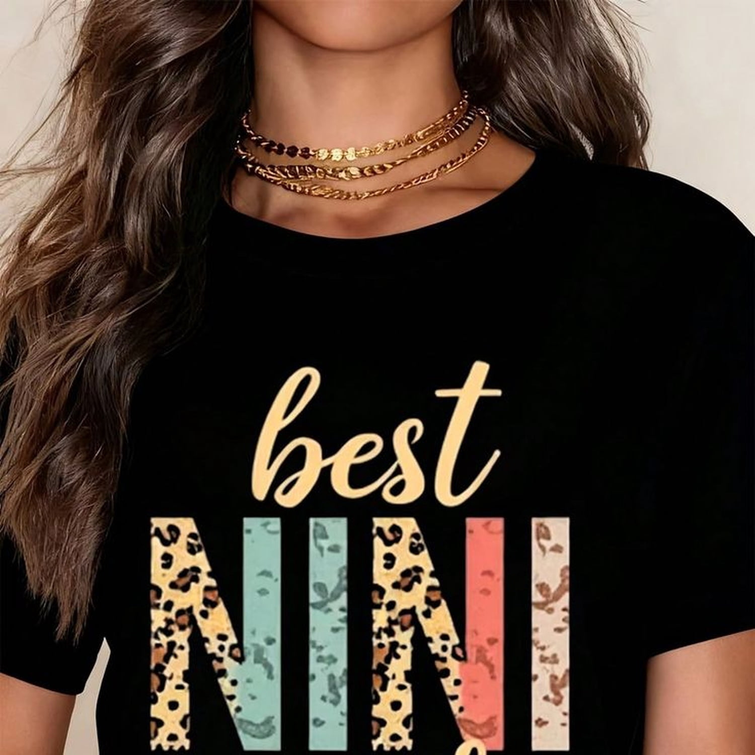 The Best Nini Ever Gift Leopard Print MotherS Day T-S1Hirt With A Round ...