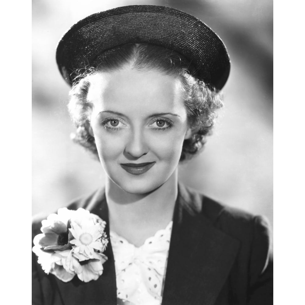 Bette Davis Ca. 1935 Photo Print (8 x 10) - Walmart.com