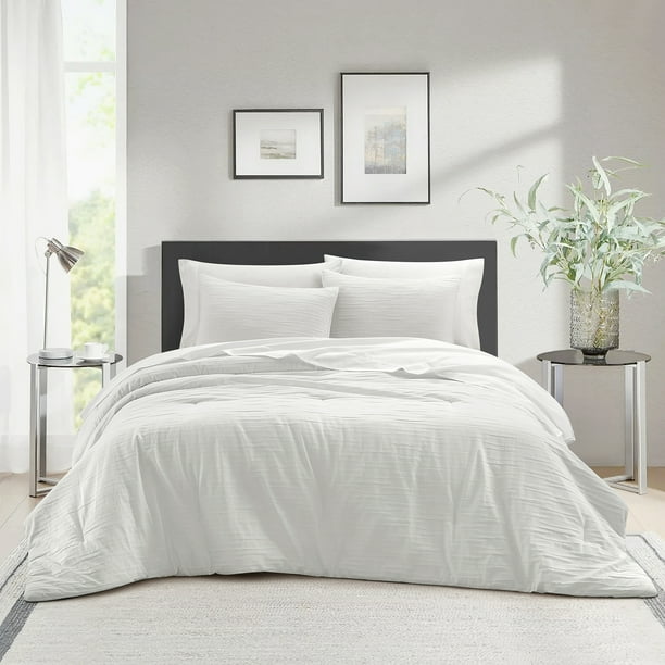 Better Homes & Gardens 7 Piece Crinkle Pleated Bed in a Bag Comforter ...