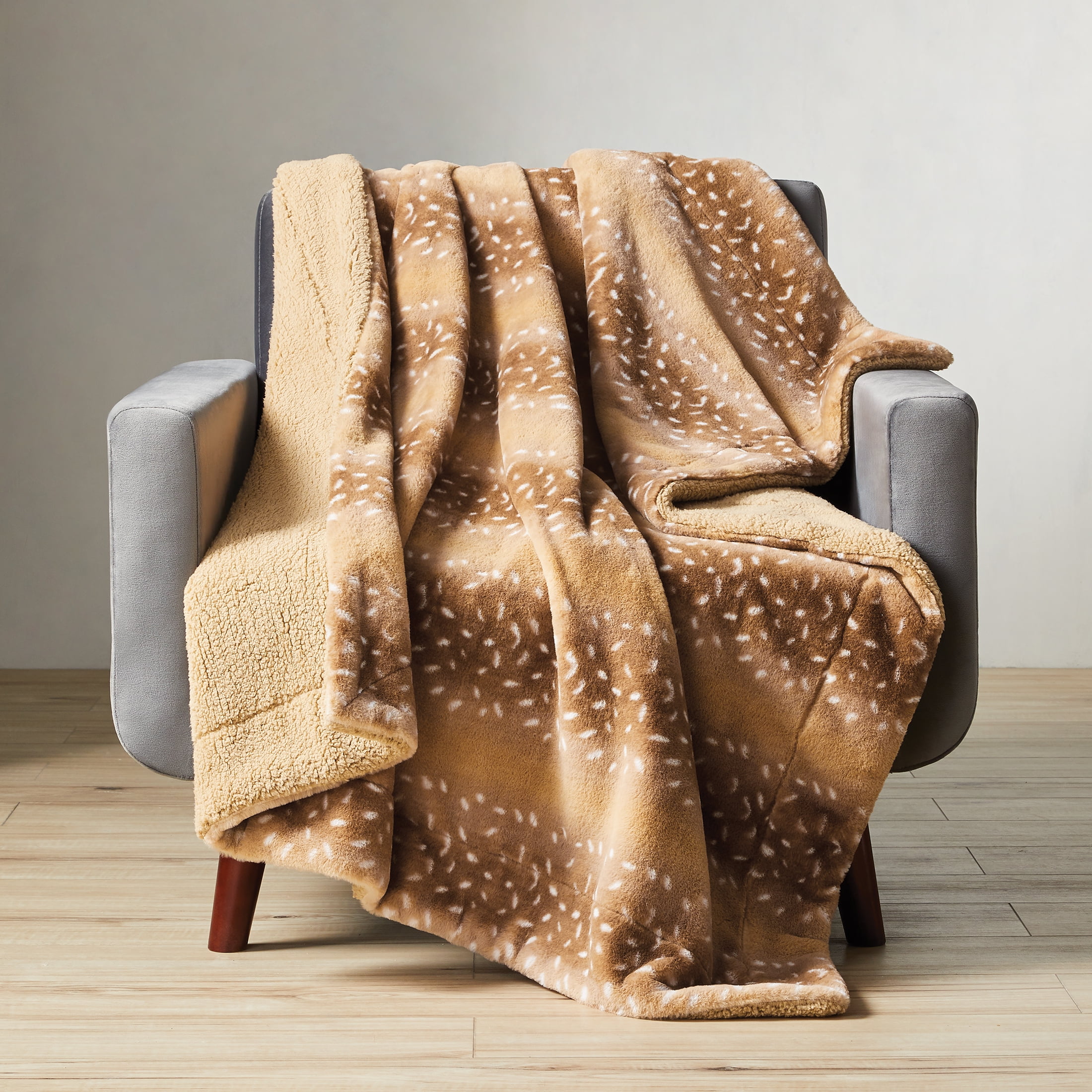 Homes & Gardens Brown Faux Fur Sherpa Throw Blanket - Walmart.com