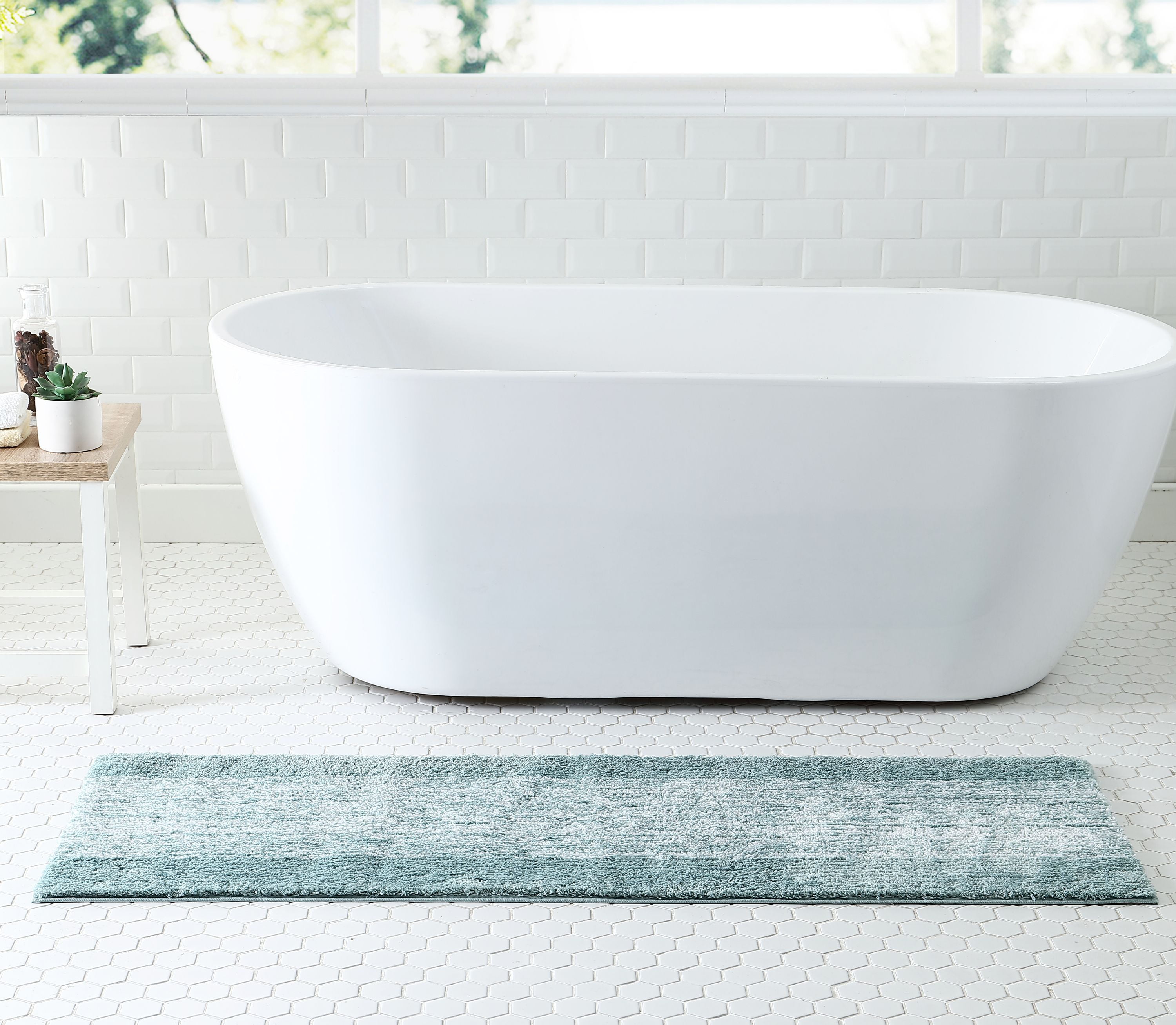 Better Homes & Gardens Heather Stripe Anti-Slip Bath Runner, 20 x 60 ...