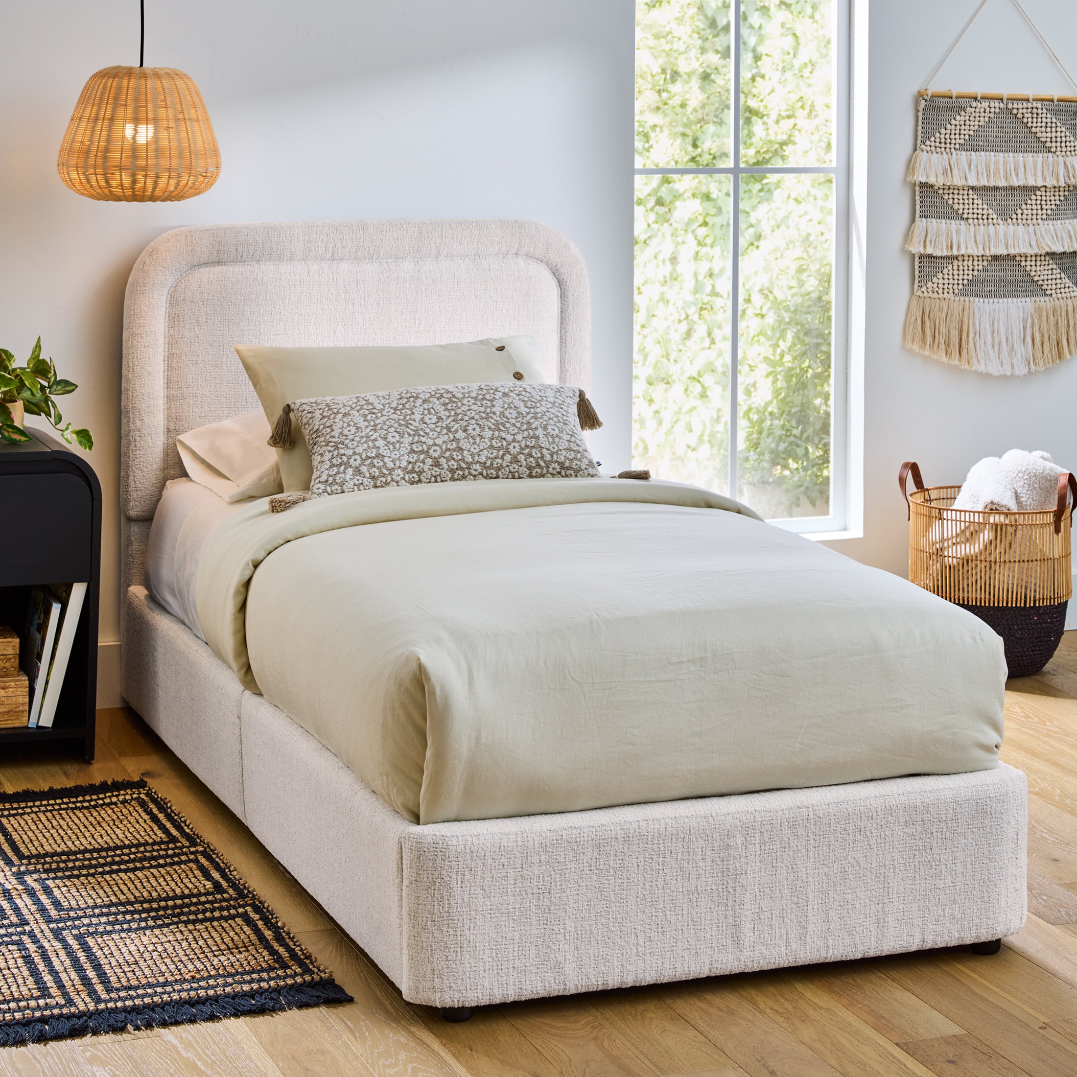 Better Homes & Gardens Juliet Twin Boucle Platform Bed, Ivory - Walmart.com