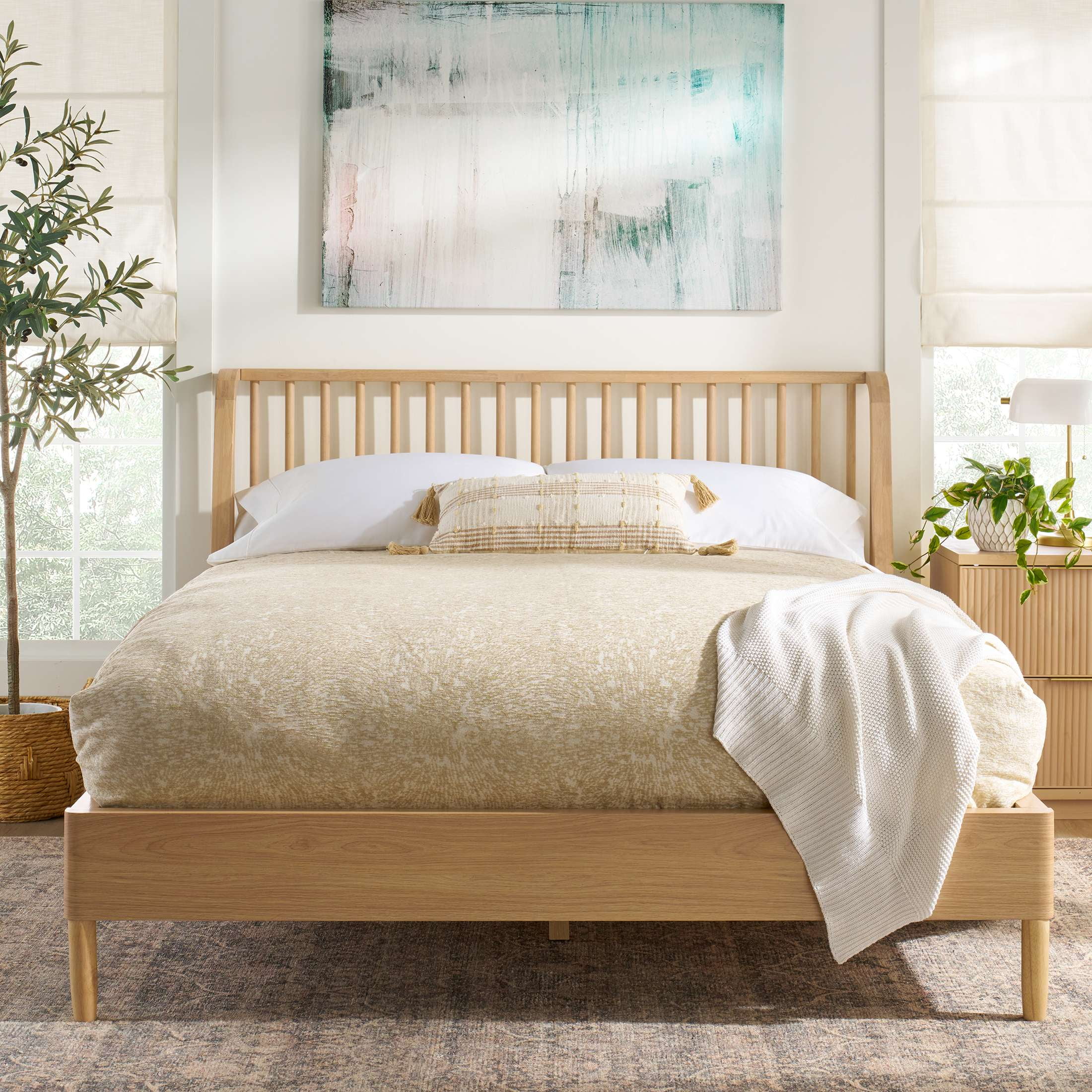Better Homes & Gardens Lillian Spindle Bed, Queen, Natural Pine Finish ...