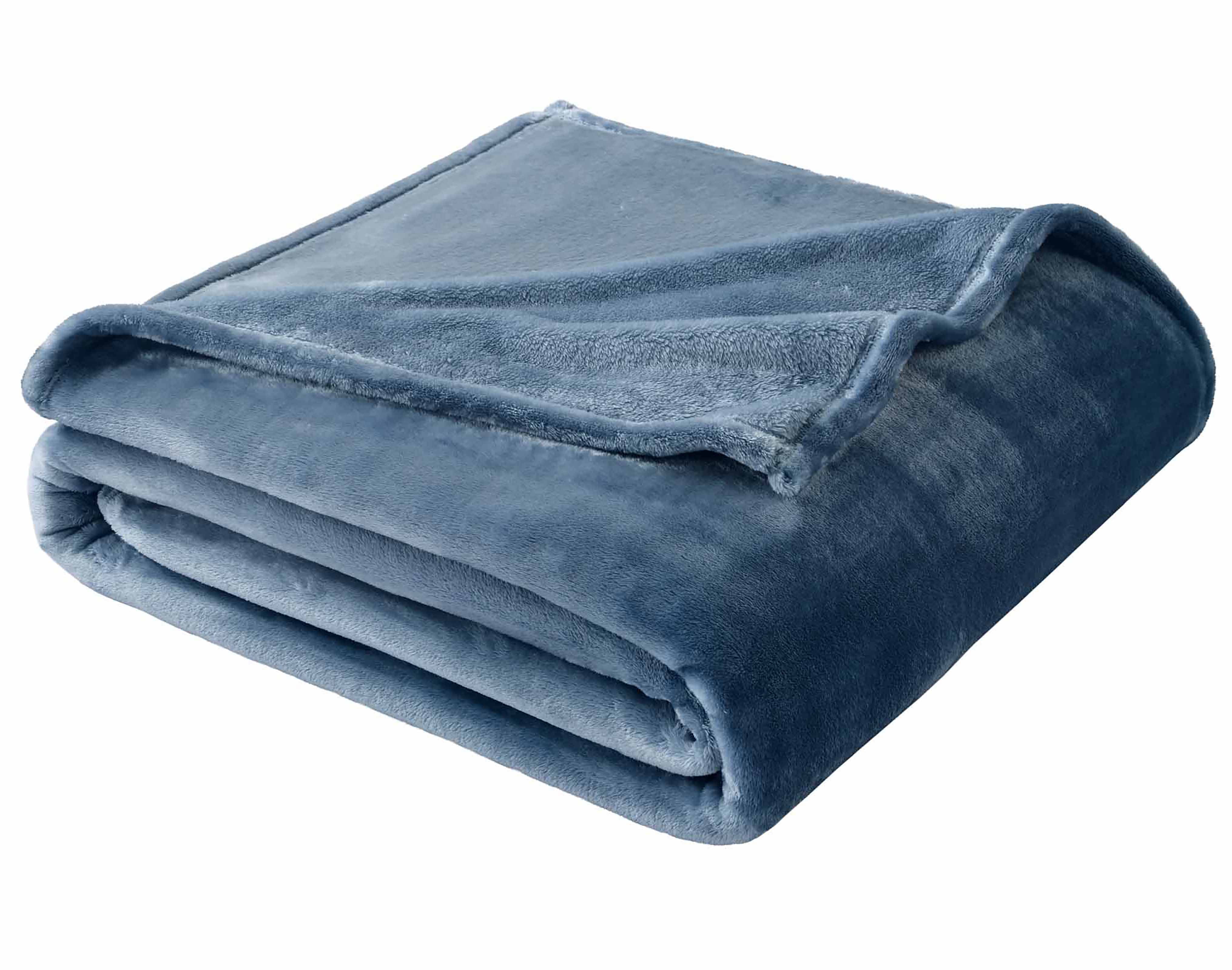 Free Shipping! Better Homes & Gardens Luxury Velvet Plush Blanket Blue ...