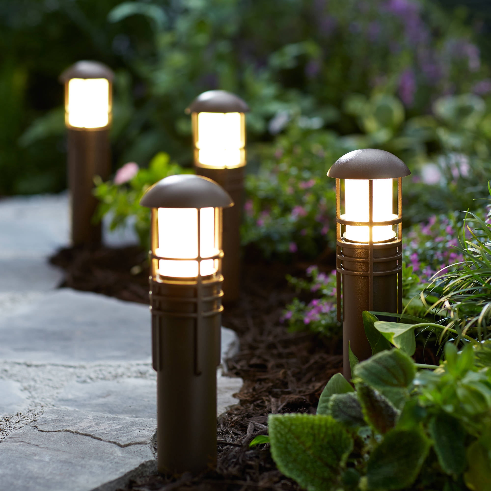 Better Homes & Gardens Prentiss Outdoor QuickFIT LED Pathway Light ...