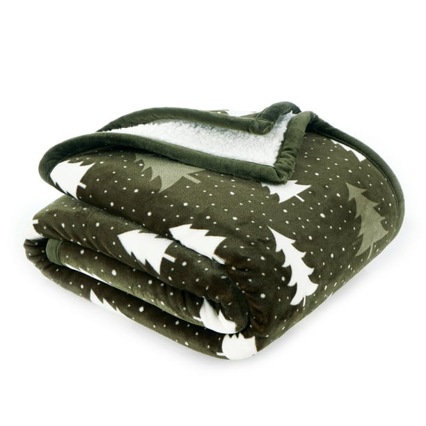 Better Homes & Gardens Reverse Faux Shearling Throw, Green Tree, 50" x ...