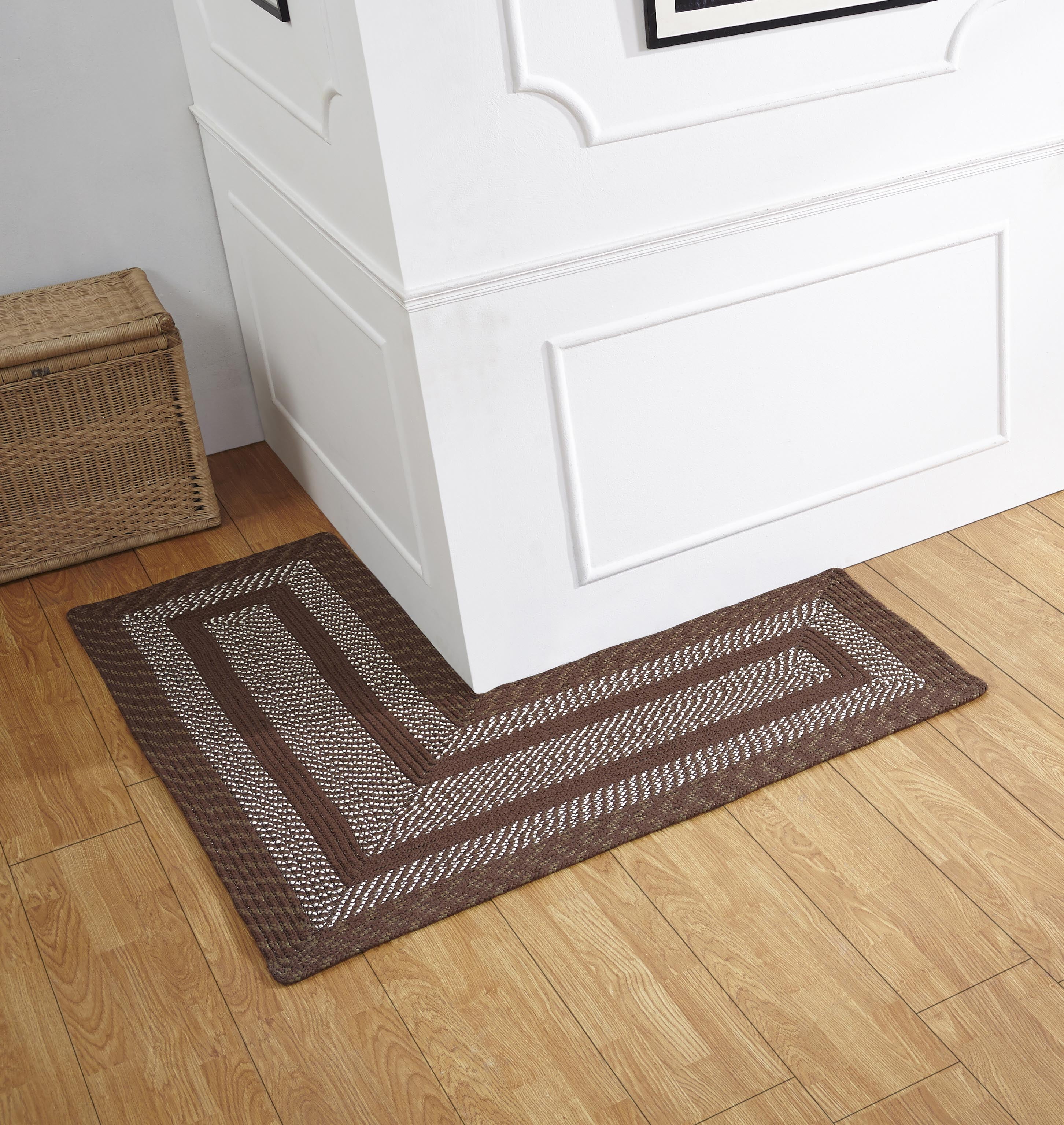 Better Trends L-Shaped Braided Rug, 20" x 48" x 48", Reversible 100% ...