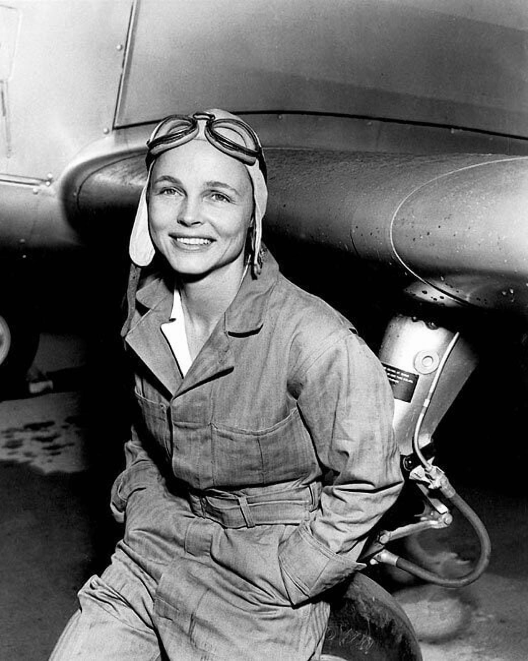 Betty Gillies First Flight Checked Woman Style -2 - 20x30 Inch ...