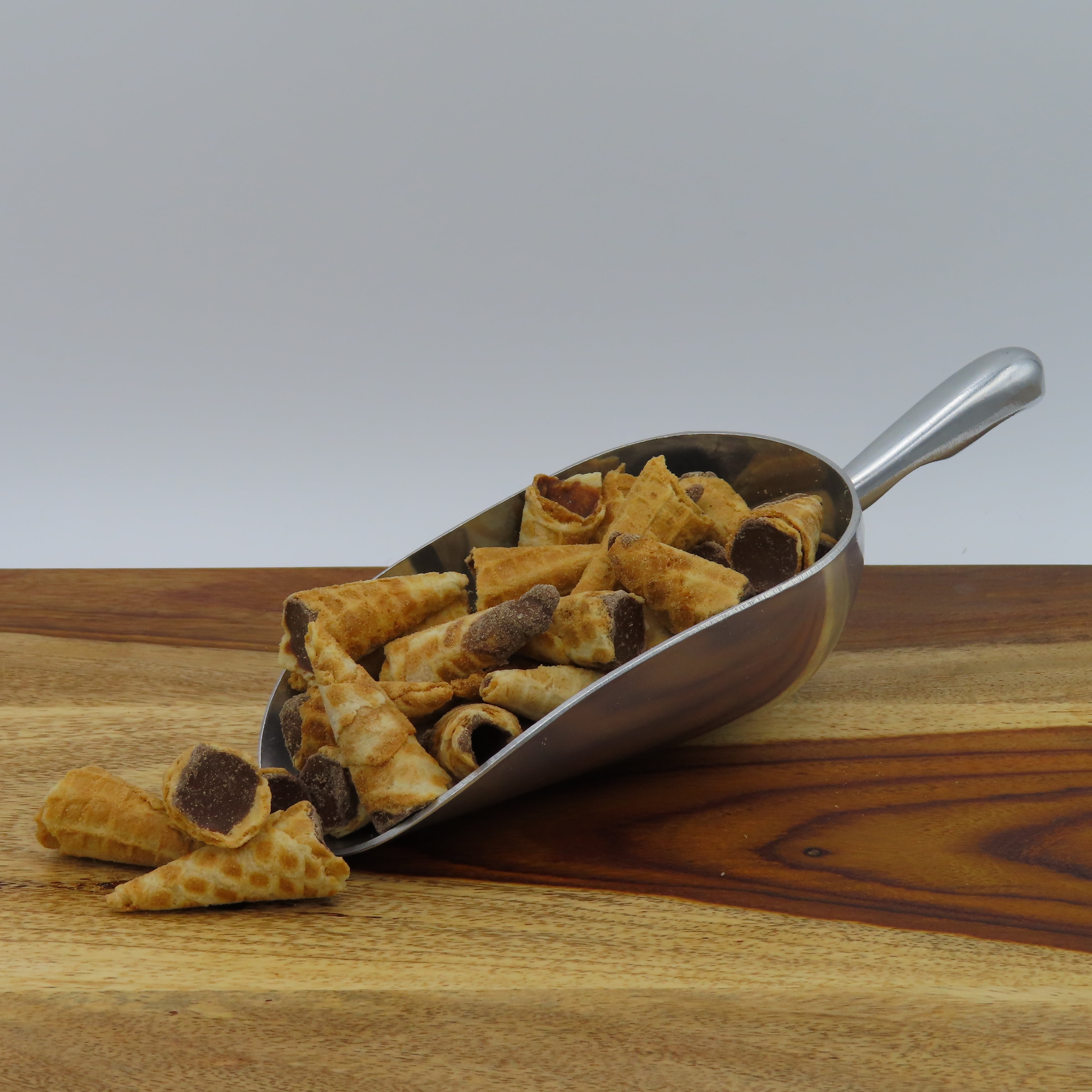 Beulah's Mini Milk Chocolate Filled Waffle Cones, 1 Pound Package, 40 ...