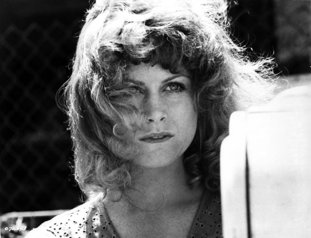 Beverly D'angelo Looking Away Close Up Candid Portrait Photo Print (24 ...