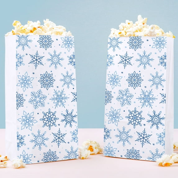 Big Dot of Happiness Blue Snowflakes Popcorn Bags, Winter Holiday Party ...