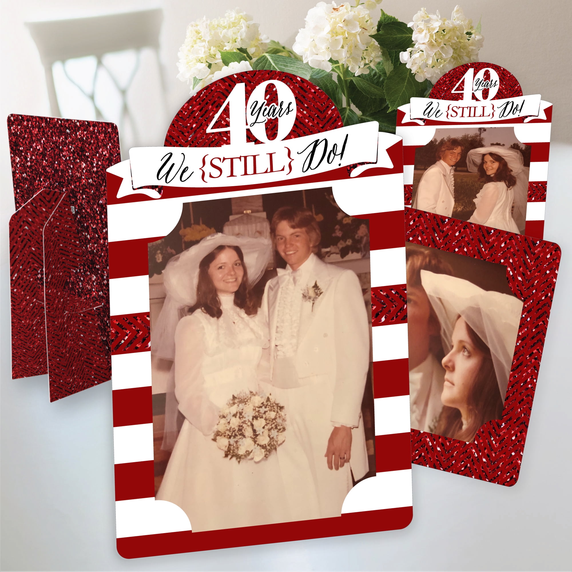 Big wedding picture frames | Beachweddingtips.com
