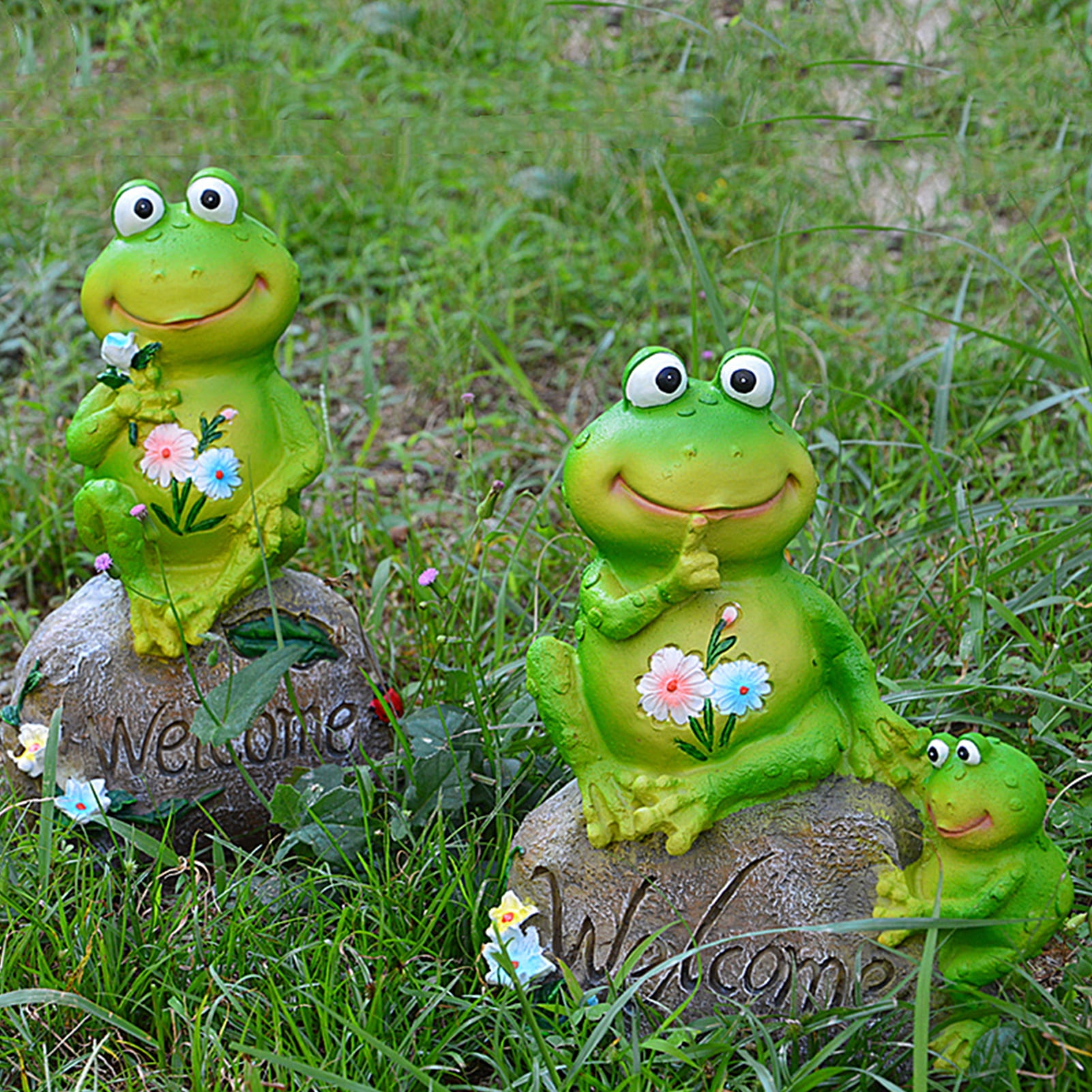 Big Eyes Vivid Appearance Eco-friendly Frog Statue Lovely Frog Shape ...