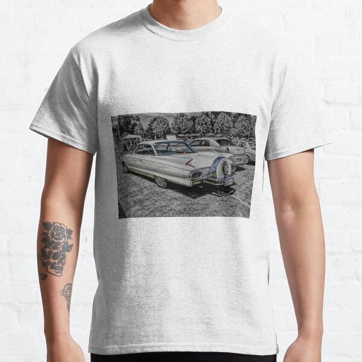 Big Lucy On Black And White Classic T-shirt - Walmart.com