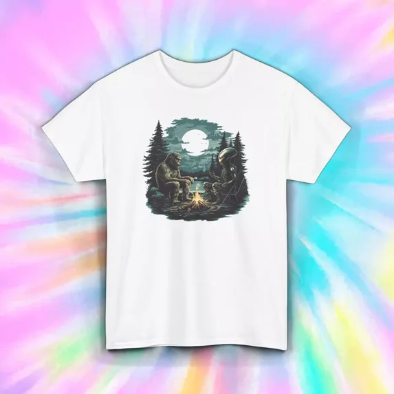 Bigfoot Alien Campfire T-Shirt Funny Cryptid UFO Sasquatch - Walmart.com
