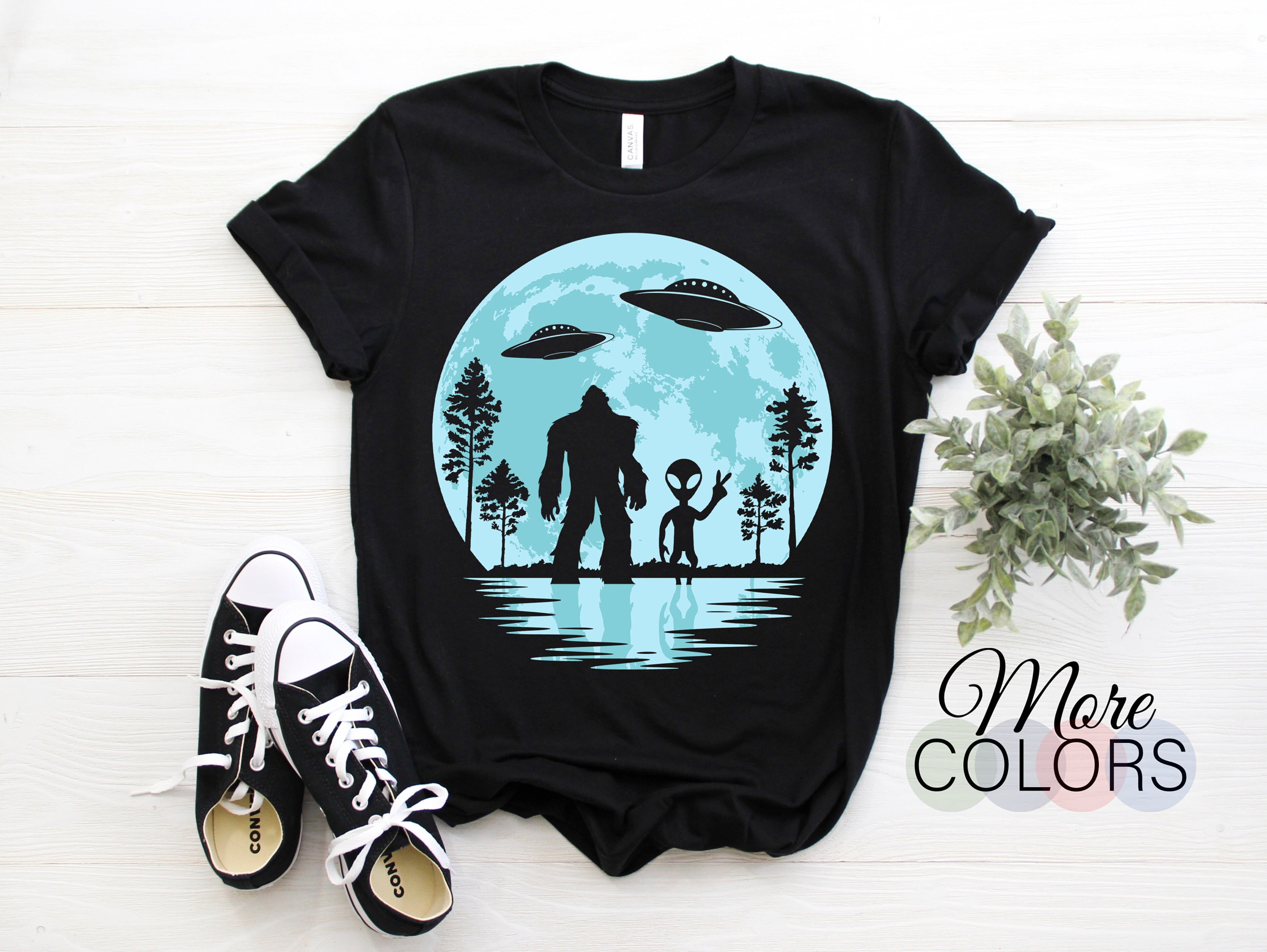 Bigfoot Sasquatch Yeti Alien Funny Hide And Seek T-Shirt, UFO Lovers ...