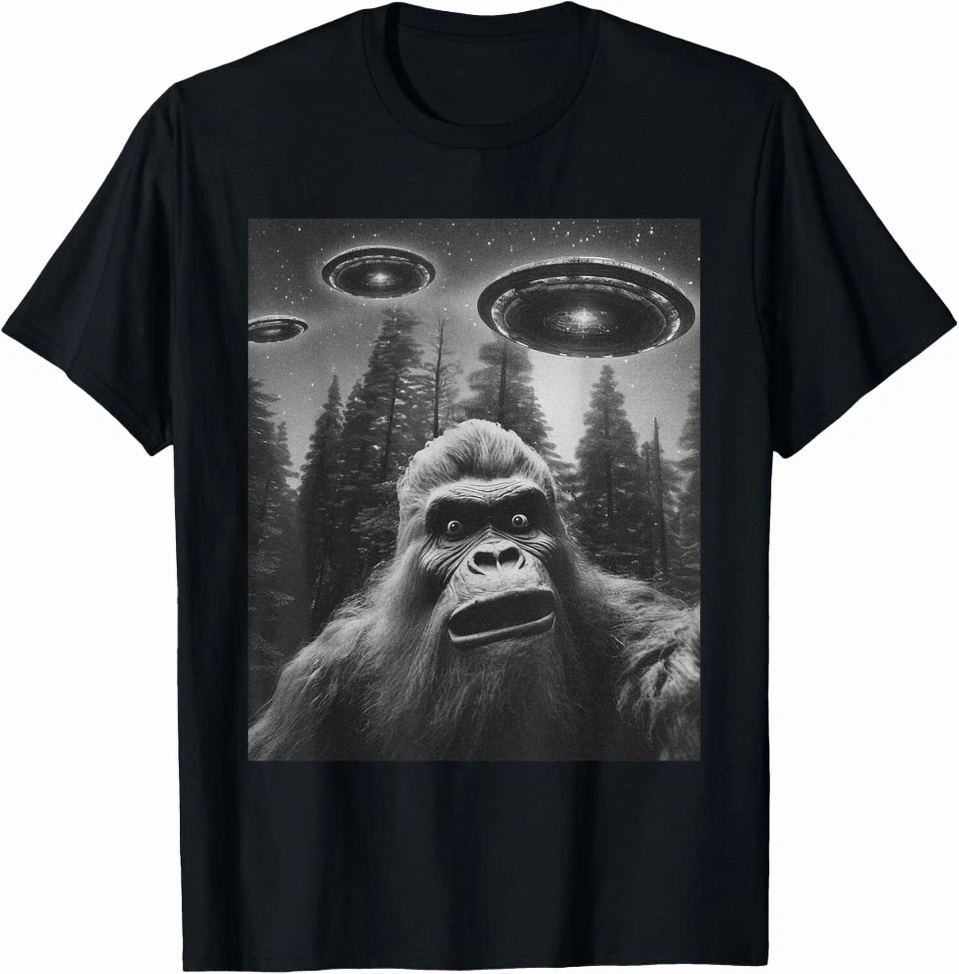 Bigfoot UFO Encounter Sasquatch Alien Abduction Cryptid Unisex T-Shirt ...
