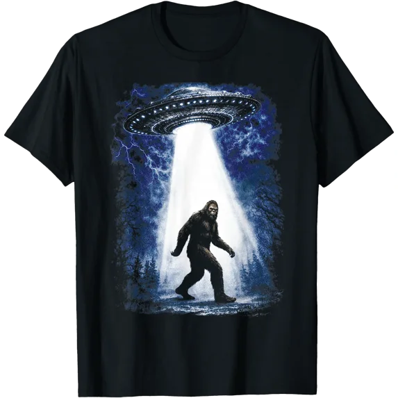 Bigfoot Ufo Abduction Funny Sasquatch Alien Flying Saucer T-Shirt ...