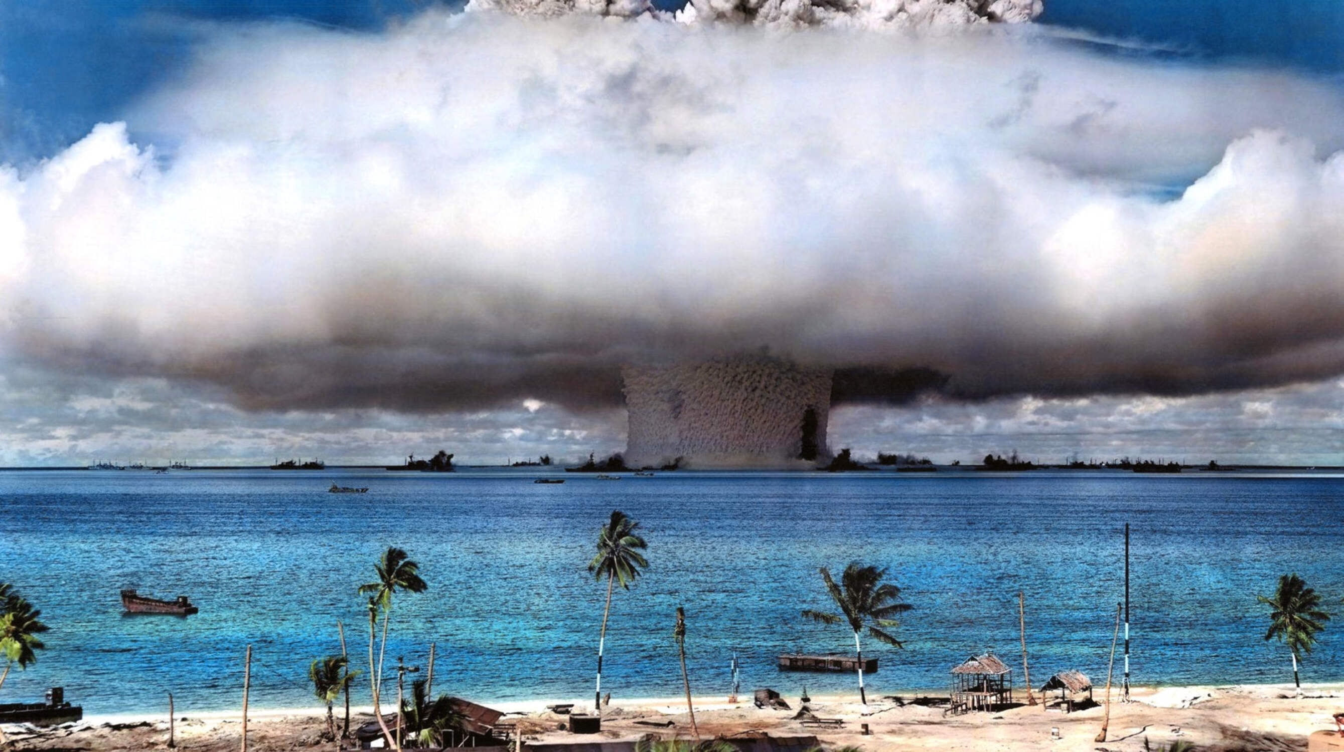 Bikini Atoll Atomic Bomb Test in Color POSTER PICTURE PHOTO PRINT ...