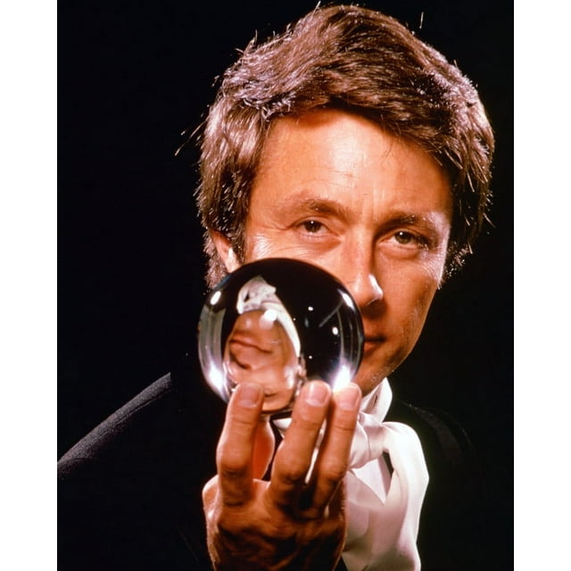 Bill Bixby 24X36 Classic Hollywood Poster Holding Globe As The Magician ...