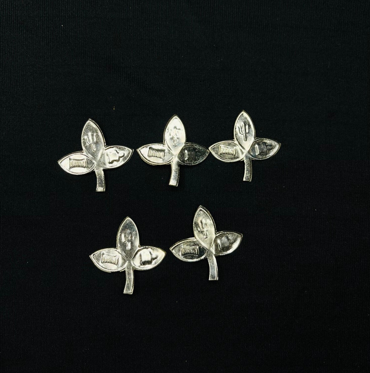 Bilwa Patra Leaf In Pure Silver, Bilwa Patra Leaf In Pure Silver 5.15g ...