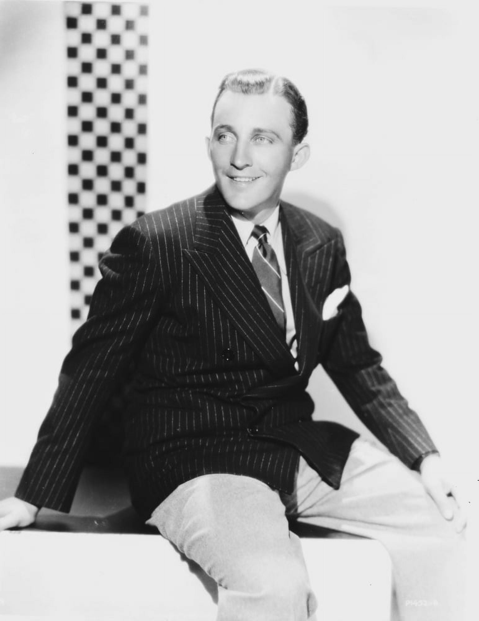 Bing Crosby in a pinstripe blazer Photo Print (24 x 30) - Walmart.com
