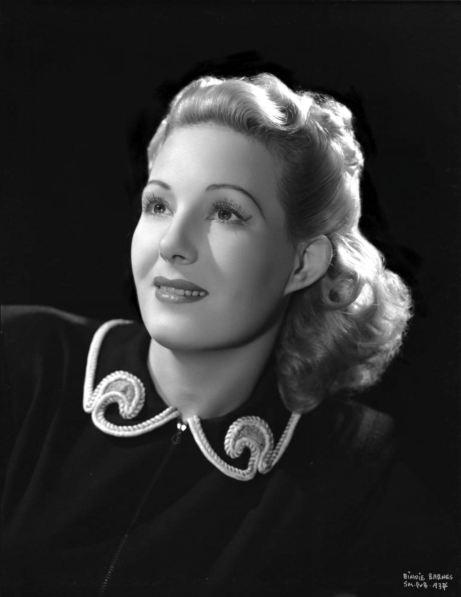 Binnie Barnes Looking Away and Slightly smiling Photo Print (8 x 10 ...