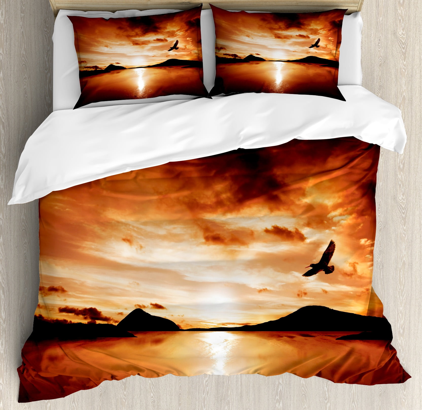 Birds Duvet Cover Set, SeBird Flies Off into the Sunset Cloudy Sky Sun ...