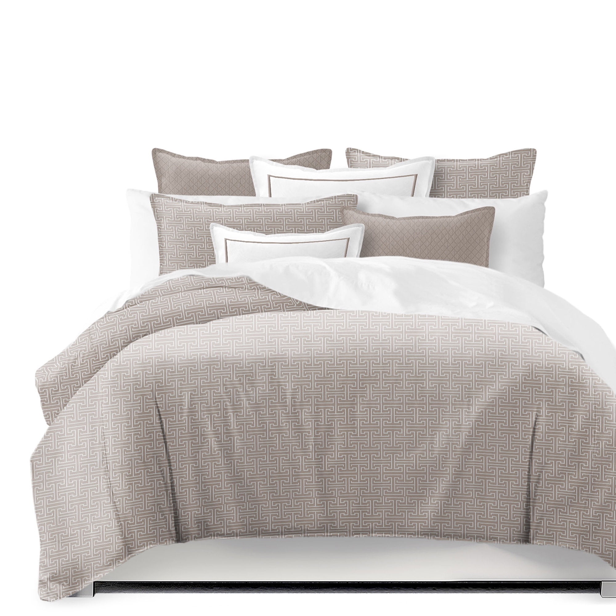 Bishop Tan Queen Coverlet & 2 Shams Set, plus 2 bonus cushions ...